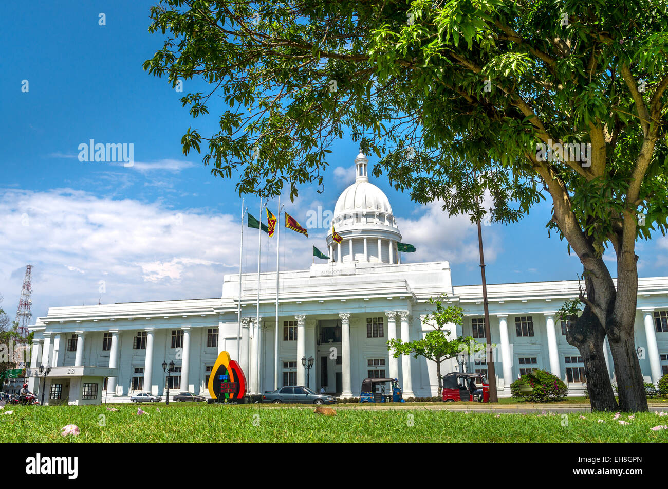 COLOMBO, SRI LANKA - FEBRUARY 27,2015. Colombo city town hall building ...