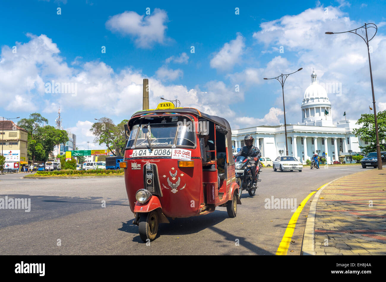 Bus in sri lanka hi-res stock photography and images - Alamy