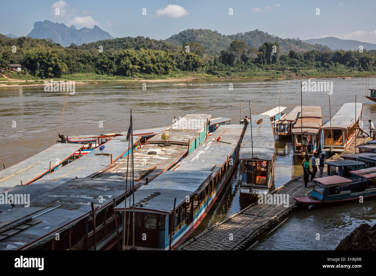 Mekong river landscape hi-res stock photography and images - Alamy