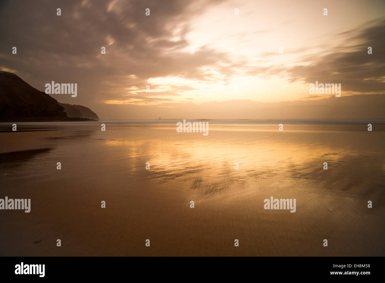 Perranporth Beach Low Tide High Resolution Stock Photography and Images ...