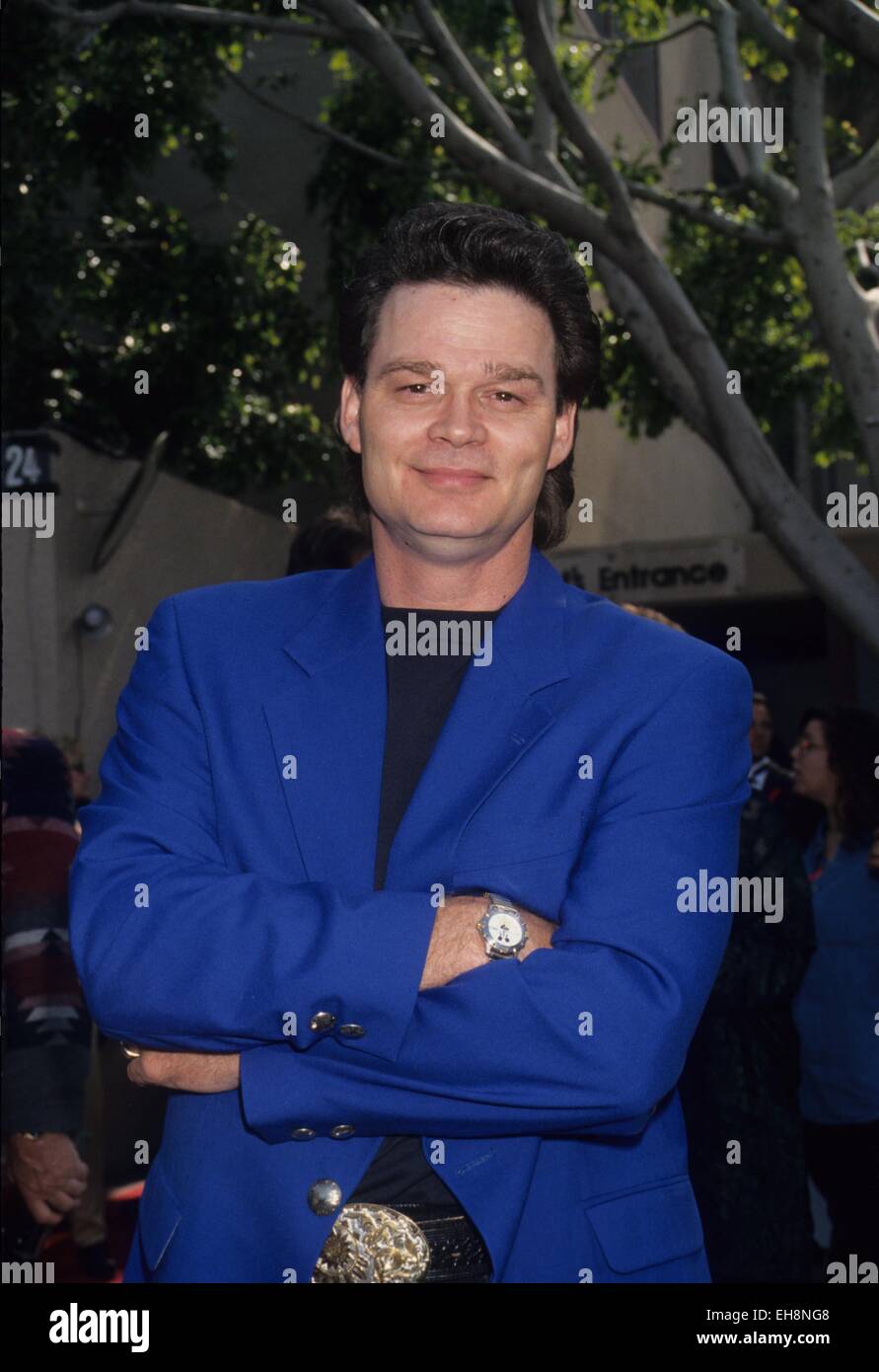 Doug stone hi-res stock photography and images - Alamy