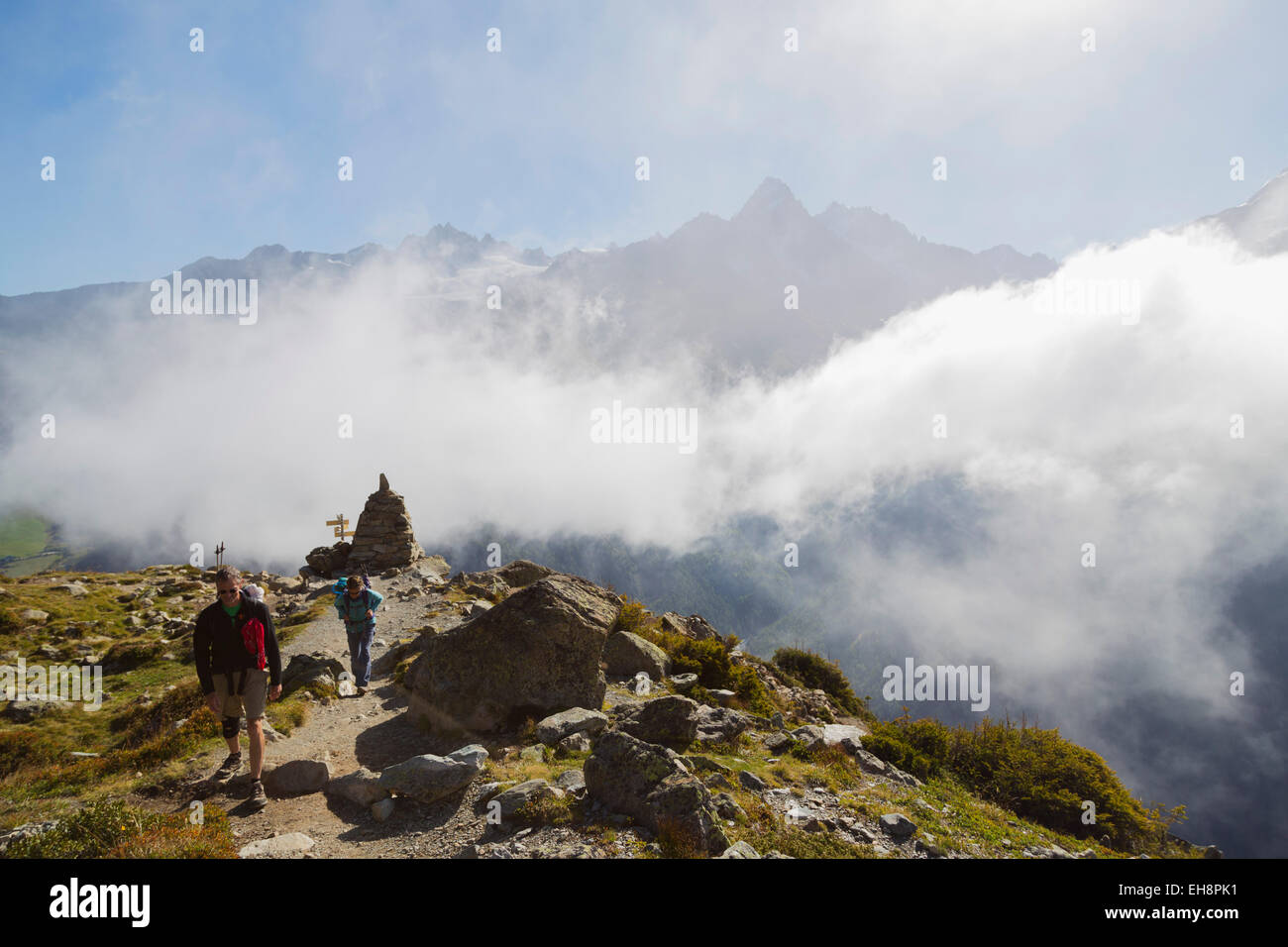 Chamonix, france walk people hi-res stock photography and images - Alamy