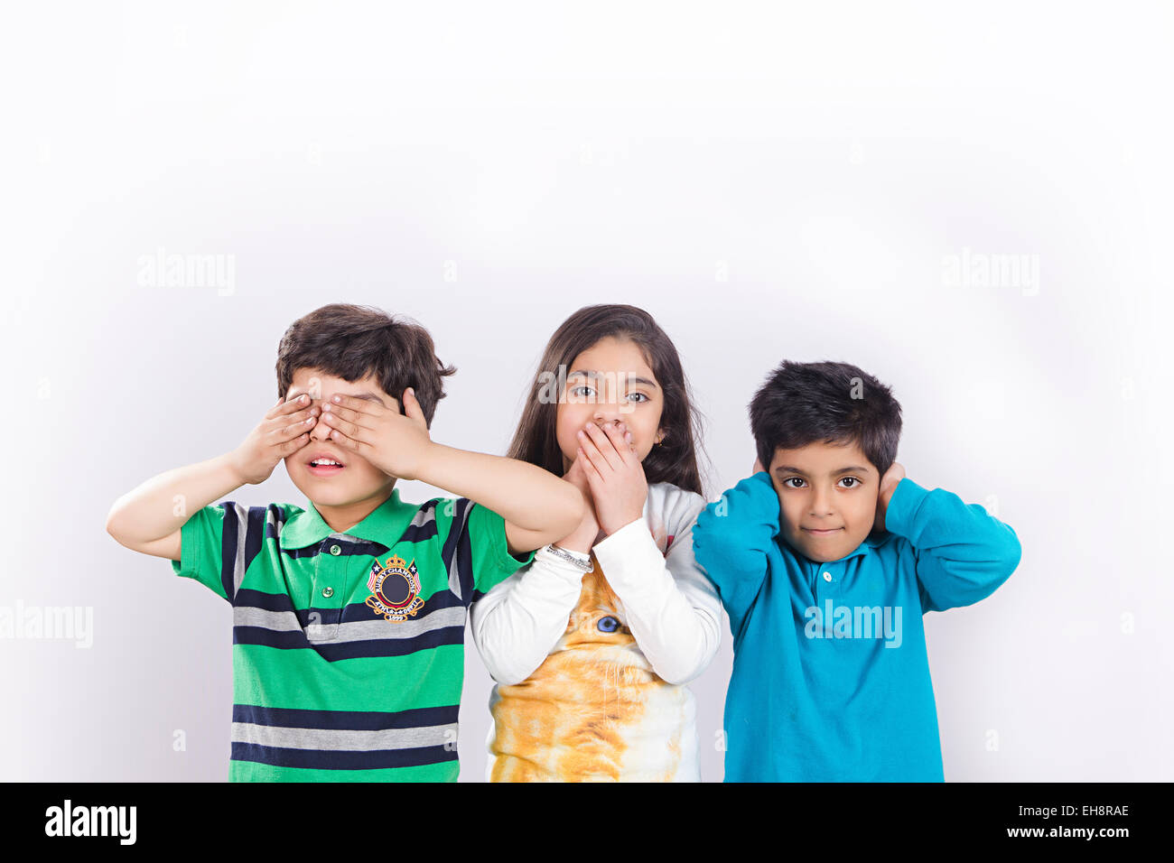 3 indian kids Friends Monkey Mahatma Gandhi Stock Photo - Alamy