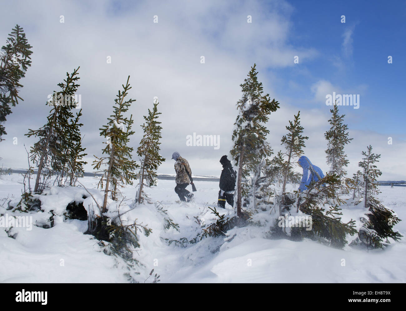 Innu hunting hi-res stock photography and images - Alamy