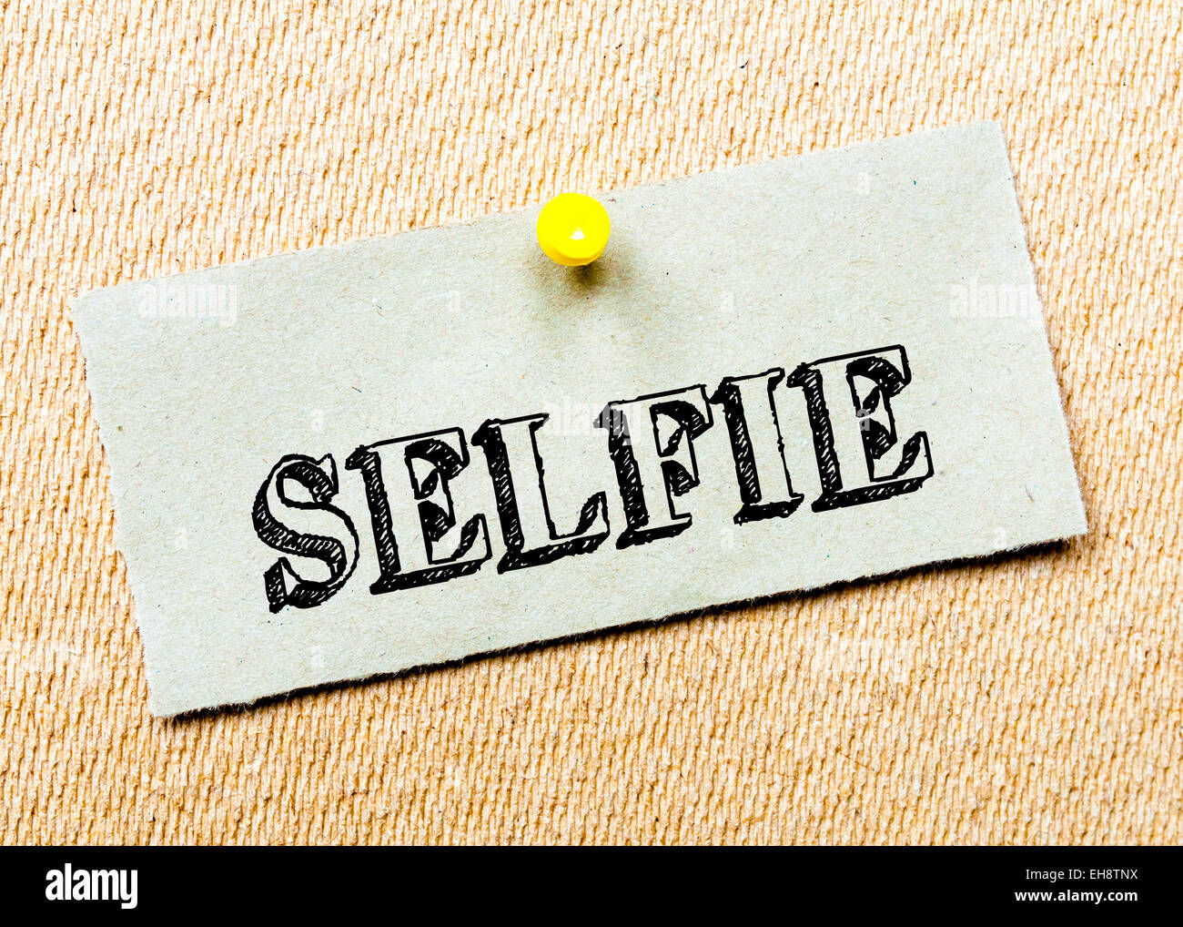 Recycled paper note pinned on cork board. Selfie Message. Concept Image ...