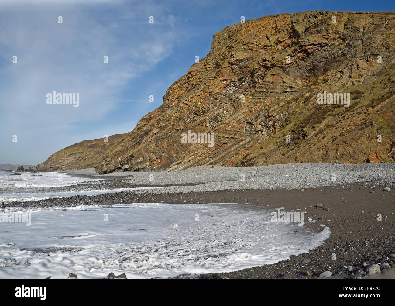 Millook , Cornwall. The cliffs display a series of recumbent chevron ...