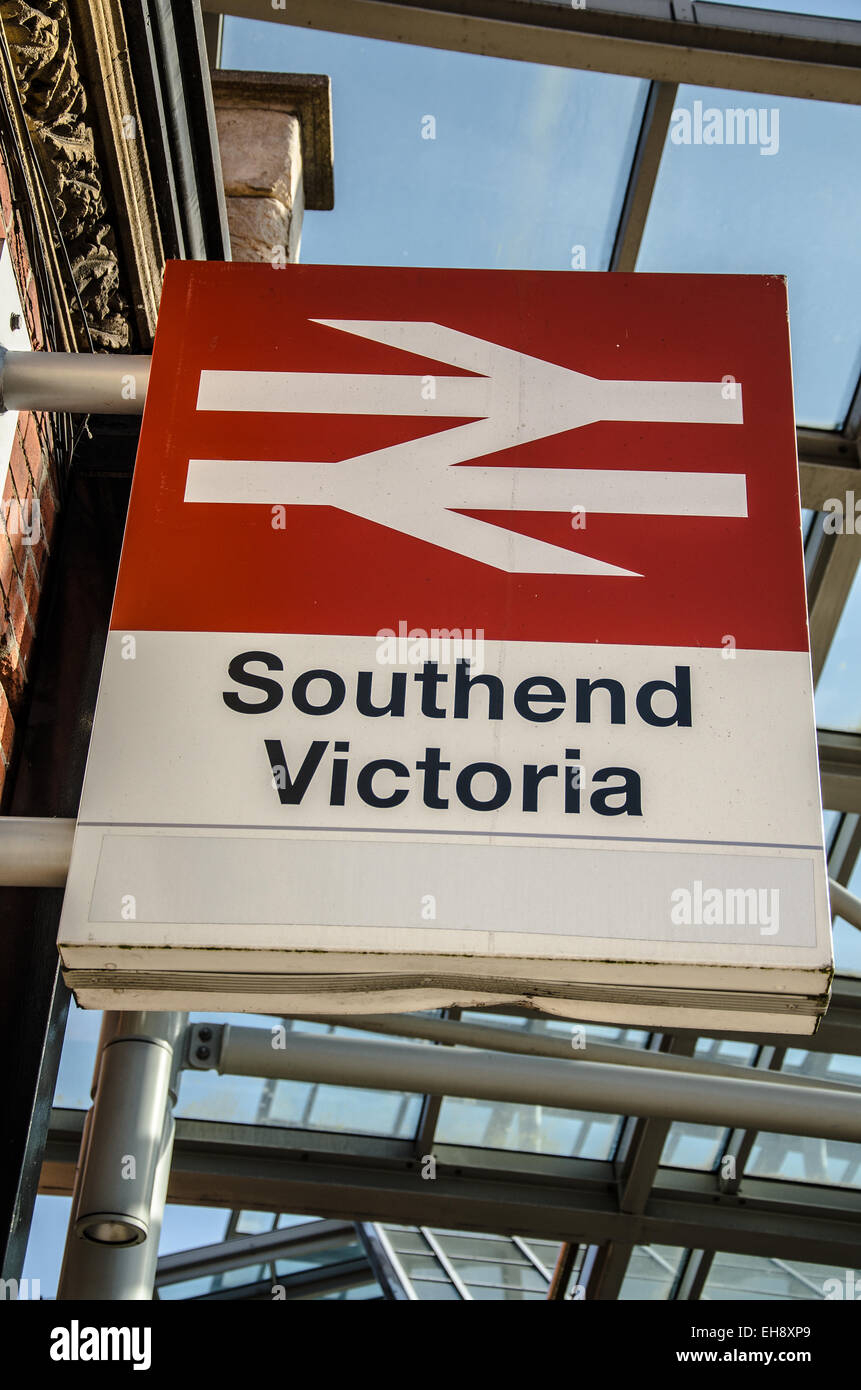 Network rail logo hi-res stock photography and images - Alamy