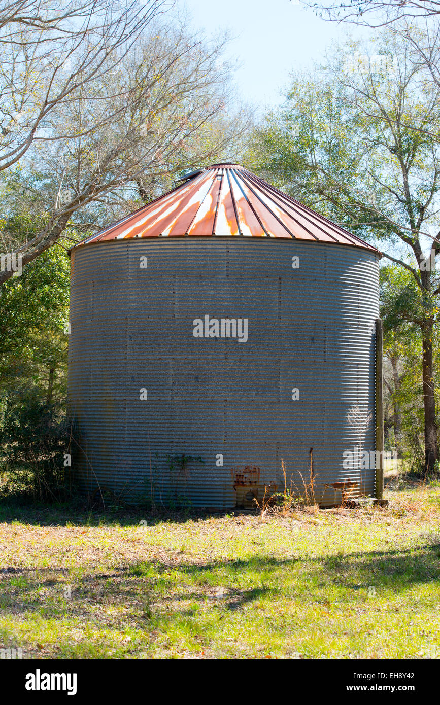 Grain storage facilities hi-res stock photography and images - Alamy