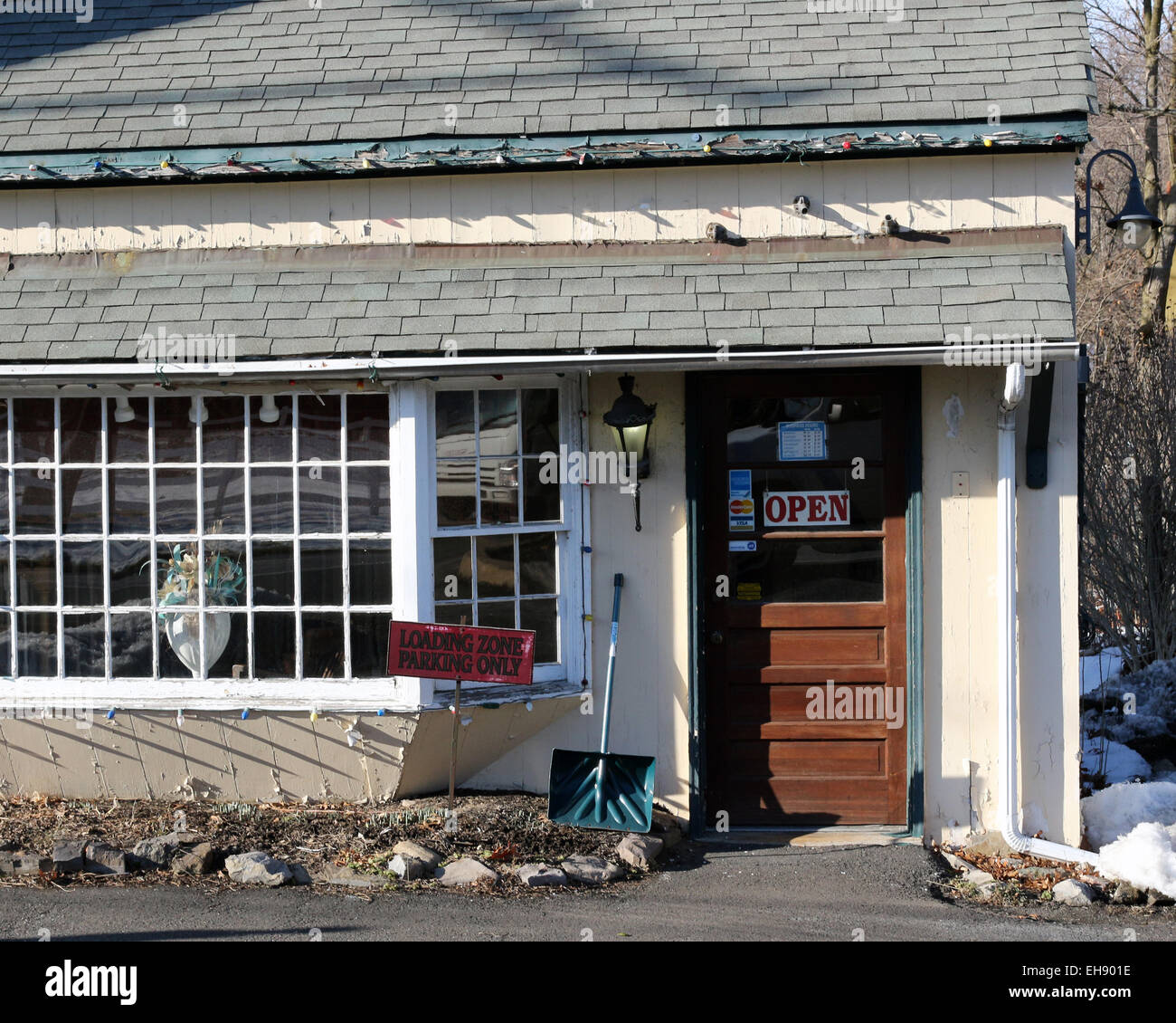 Small vintage country store shop Stock Photo - Alamy