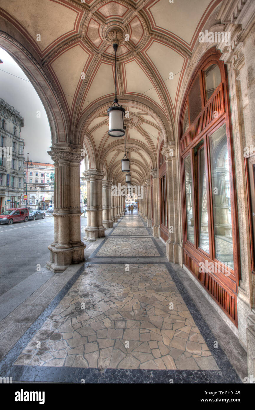 Passage architecture hi-res stock photography and images - Alamy
