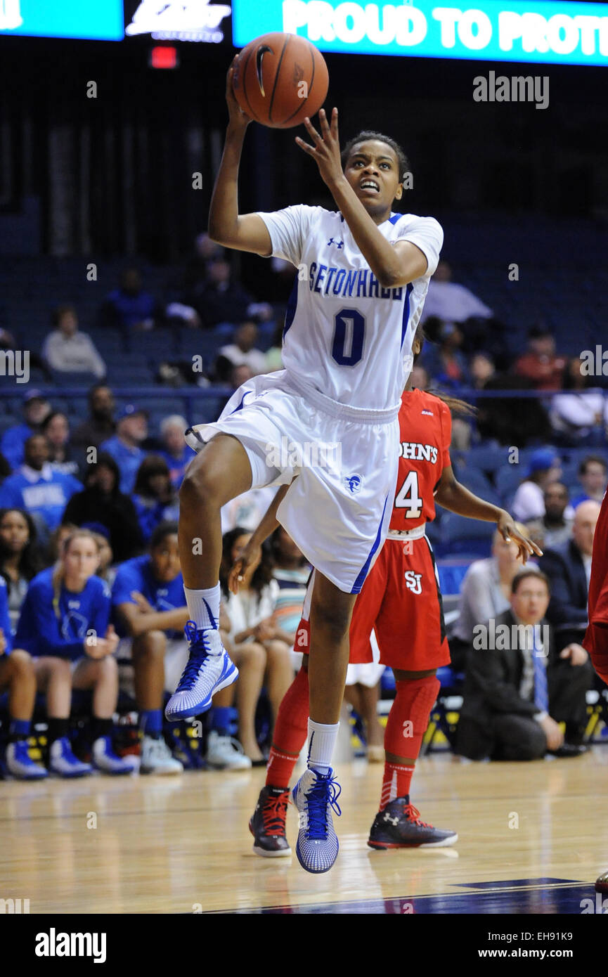 Seton hall pirates womens basketball hi-res stock photography and ...