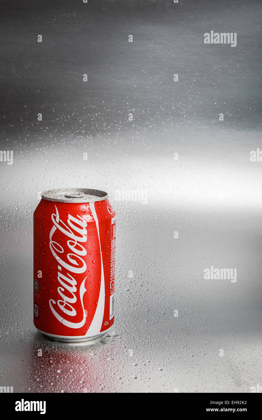 SABAH, MALAYSIA - March 08, 2015: Classic Coca-Cola Can on metal ...