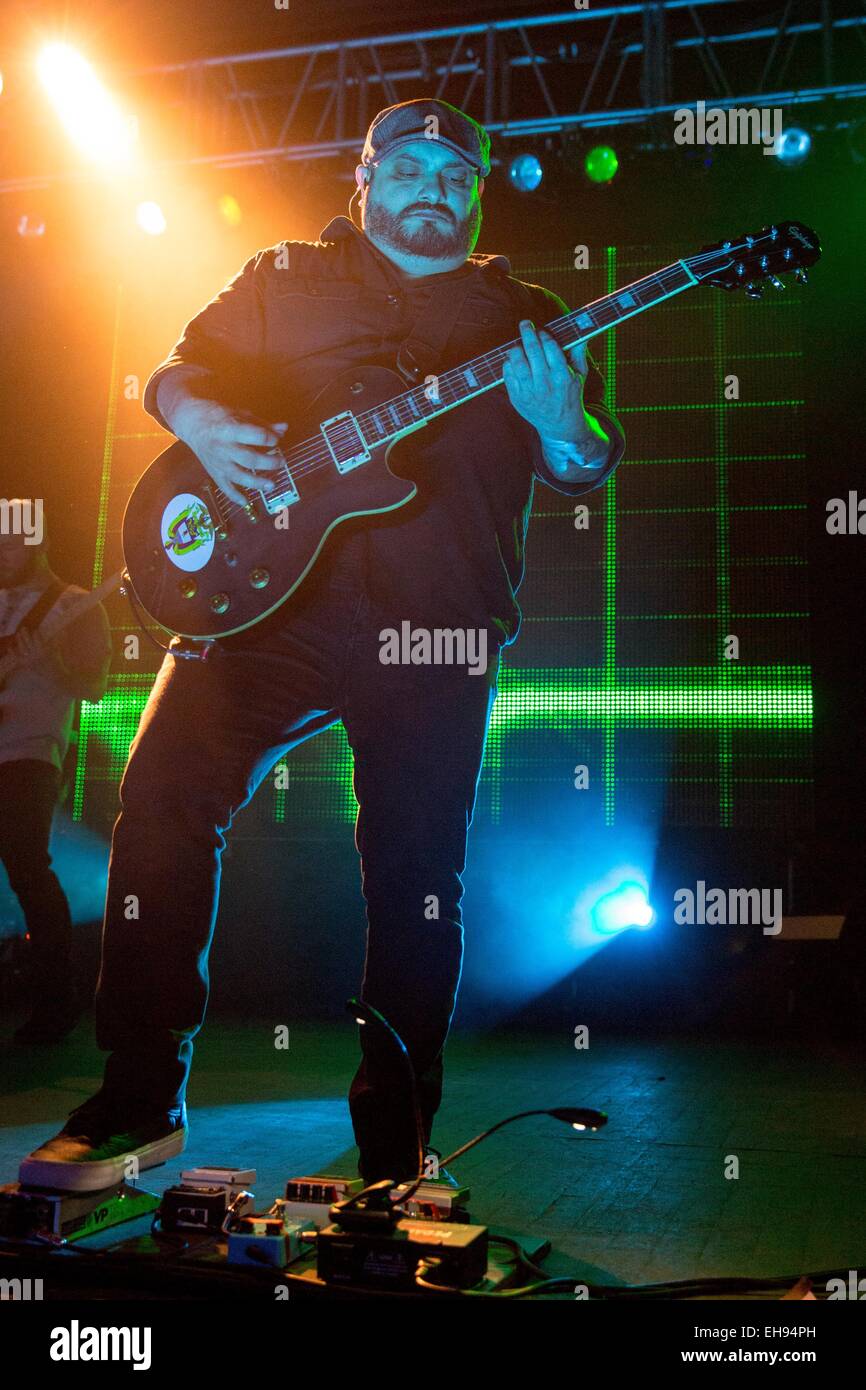 Eddie reyes hi-res stock photography and images - Alamy