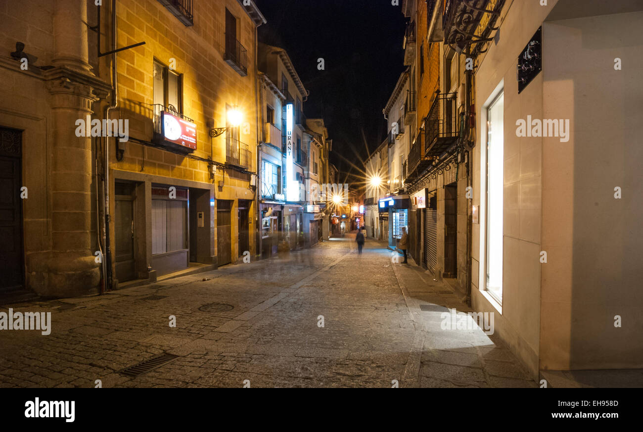 Streets of Segovia in October. Walking the narrow alleys in the night ...