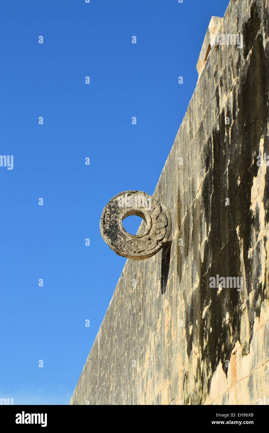 Stone hoop hi-res stock photography and images - Alamy