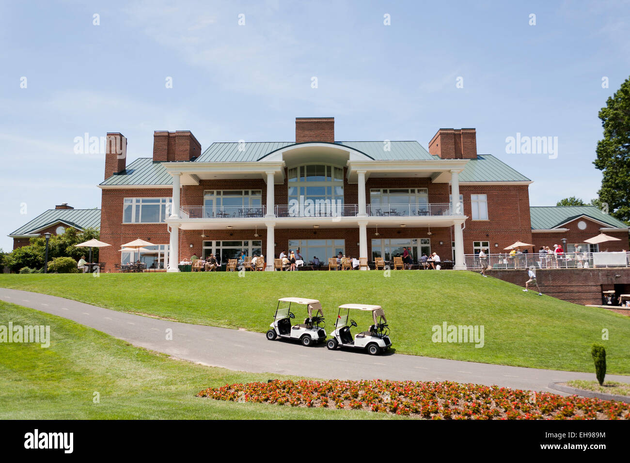 Clubhouse at golf course - USA Stock Photo - Alamy