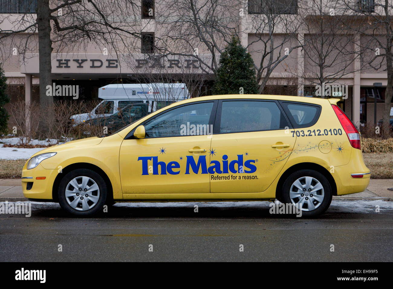 Car service company hi-res stock photography and images - Alamy