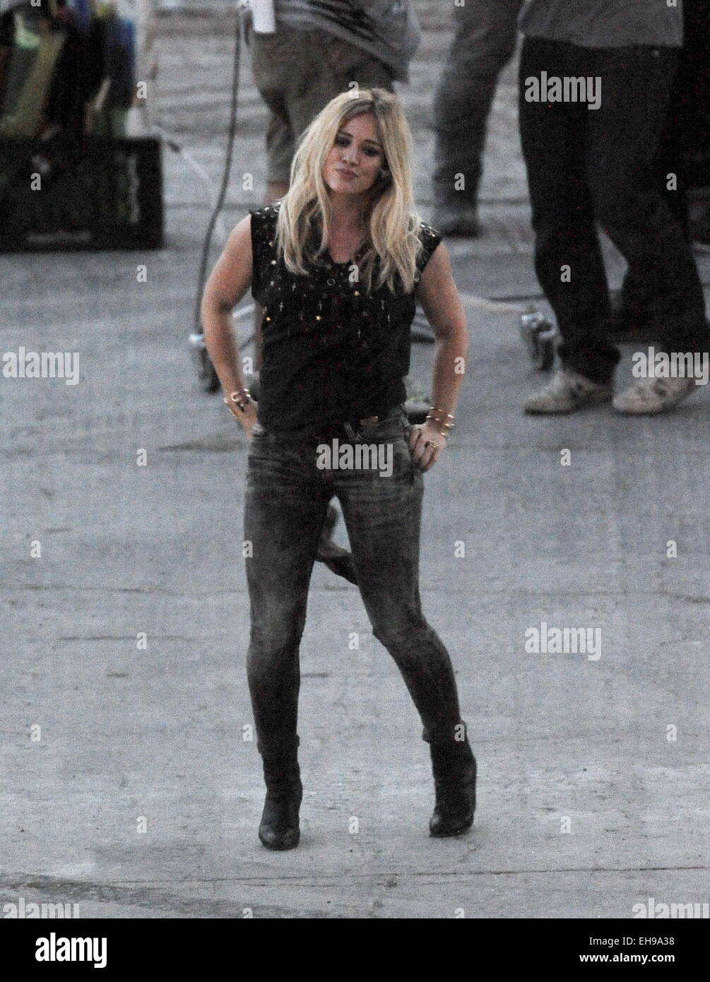 Singer Hilary Duff dancing away in the L.A River in Los Angeles for her ...