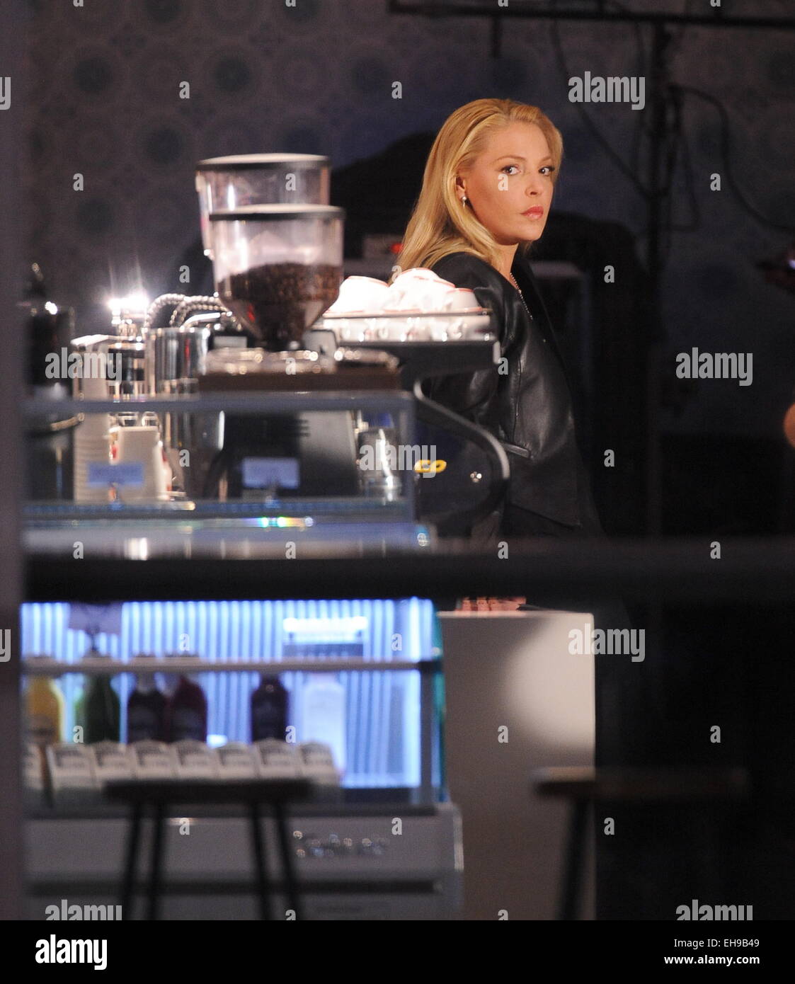 Katherine heigl smoking hi-res stock photography and images - Alamy