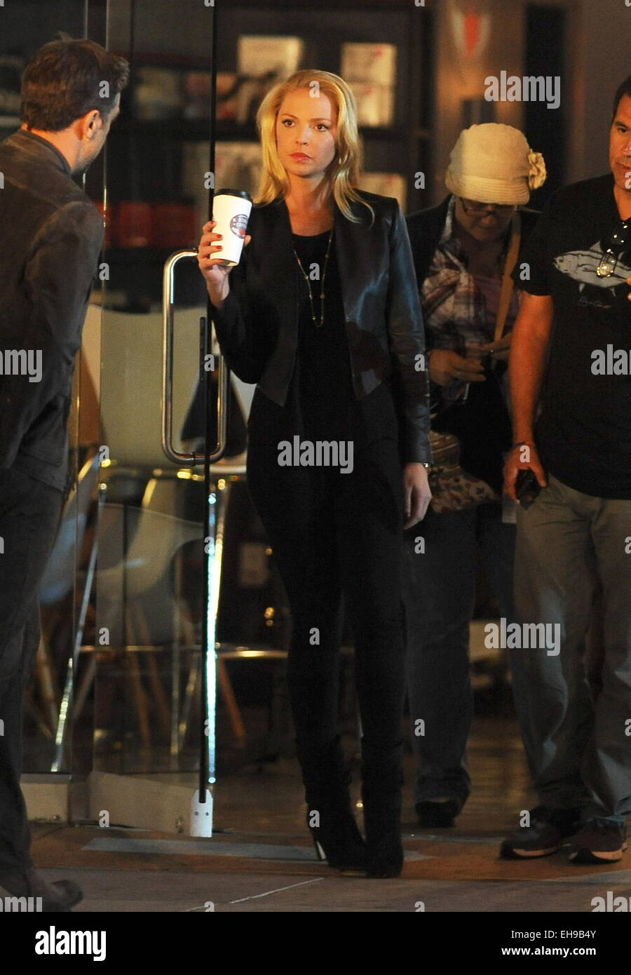 Katherine heigl smoking hi-res stock photography and images - Alamy