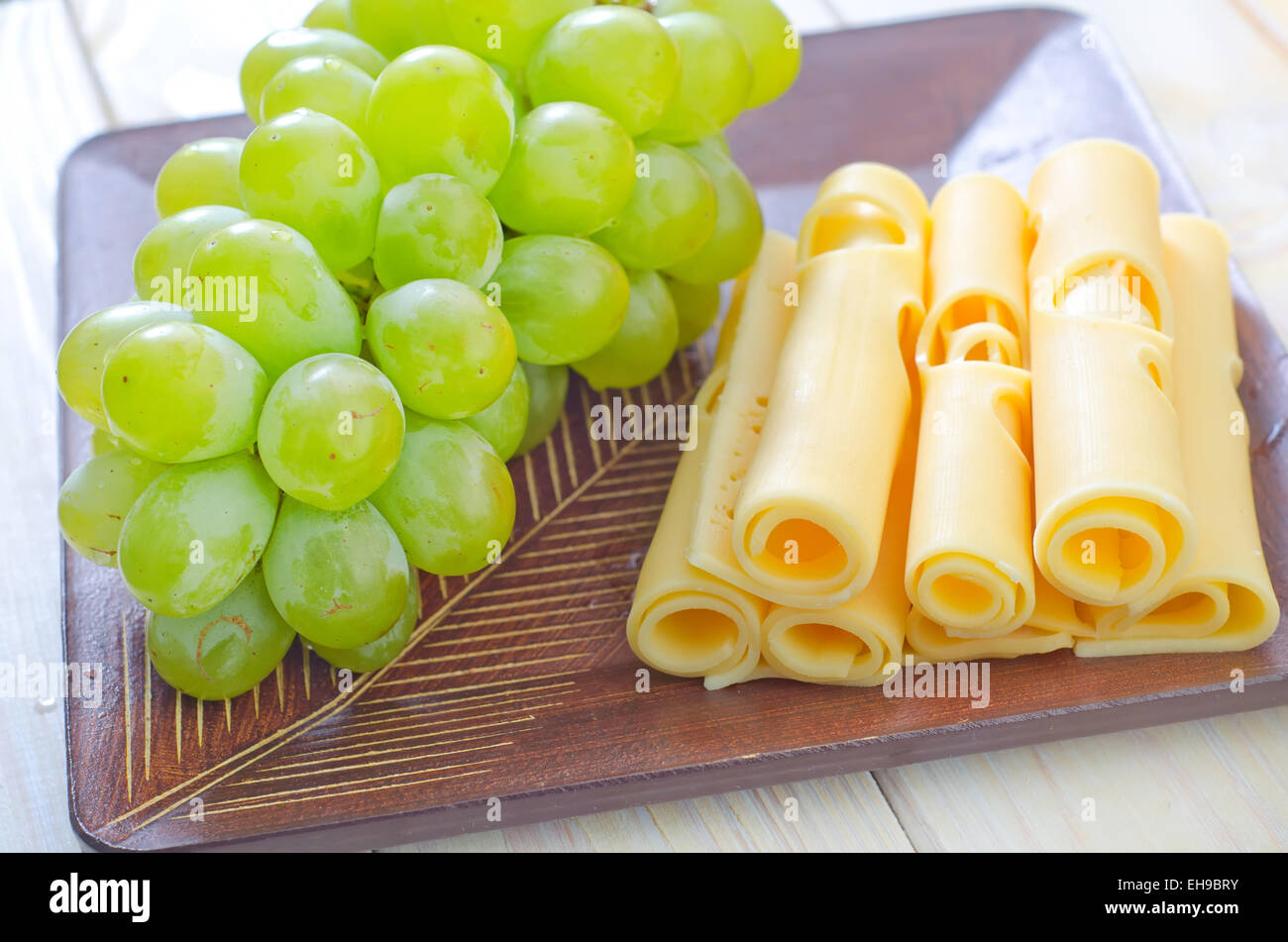cheese and grape Stock Photo - Alamy