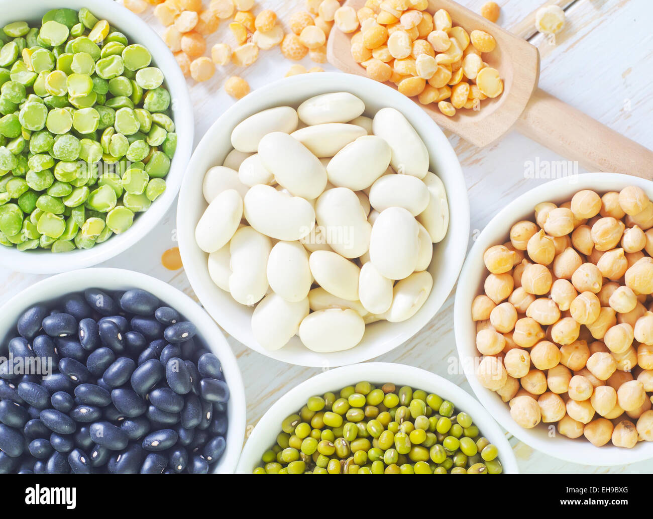 Mung beans grow hi-res stock photography and images - Alamy