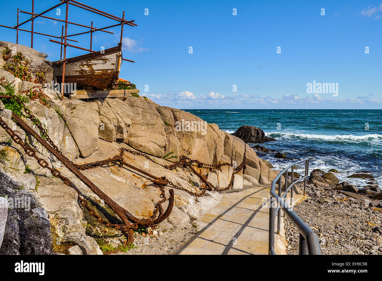 Descent to the sea hi-res stock photography and images - Alamy