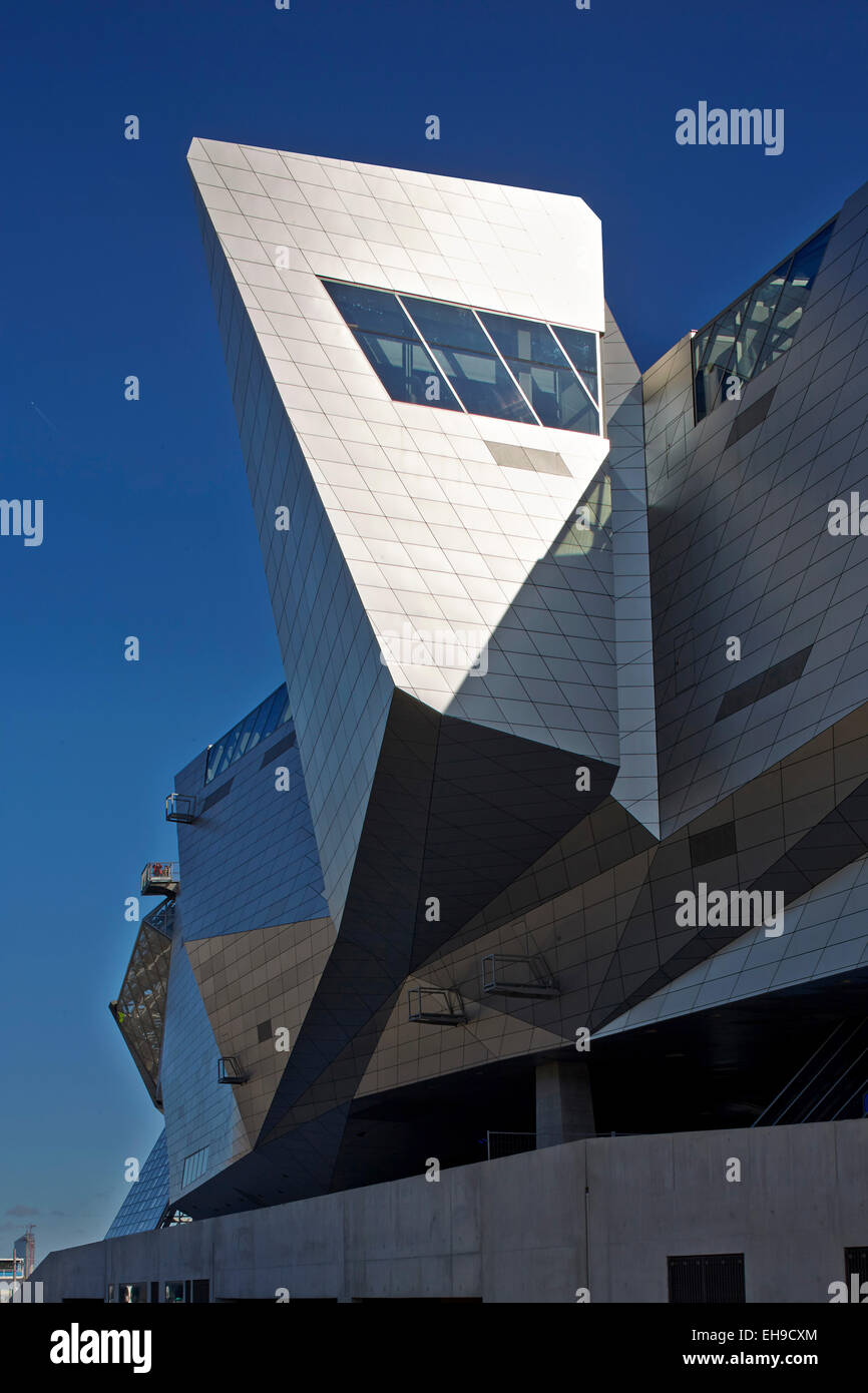 Side view structure hi-res stock photography and images - Alamy