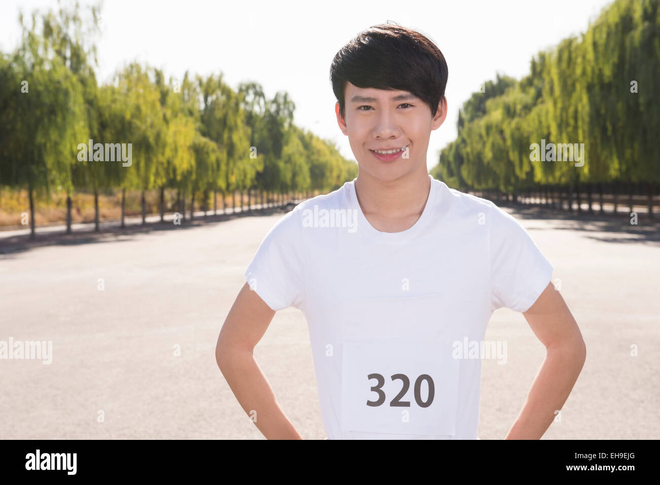 Marathon runner at starting line Stock Photo - Alamy