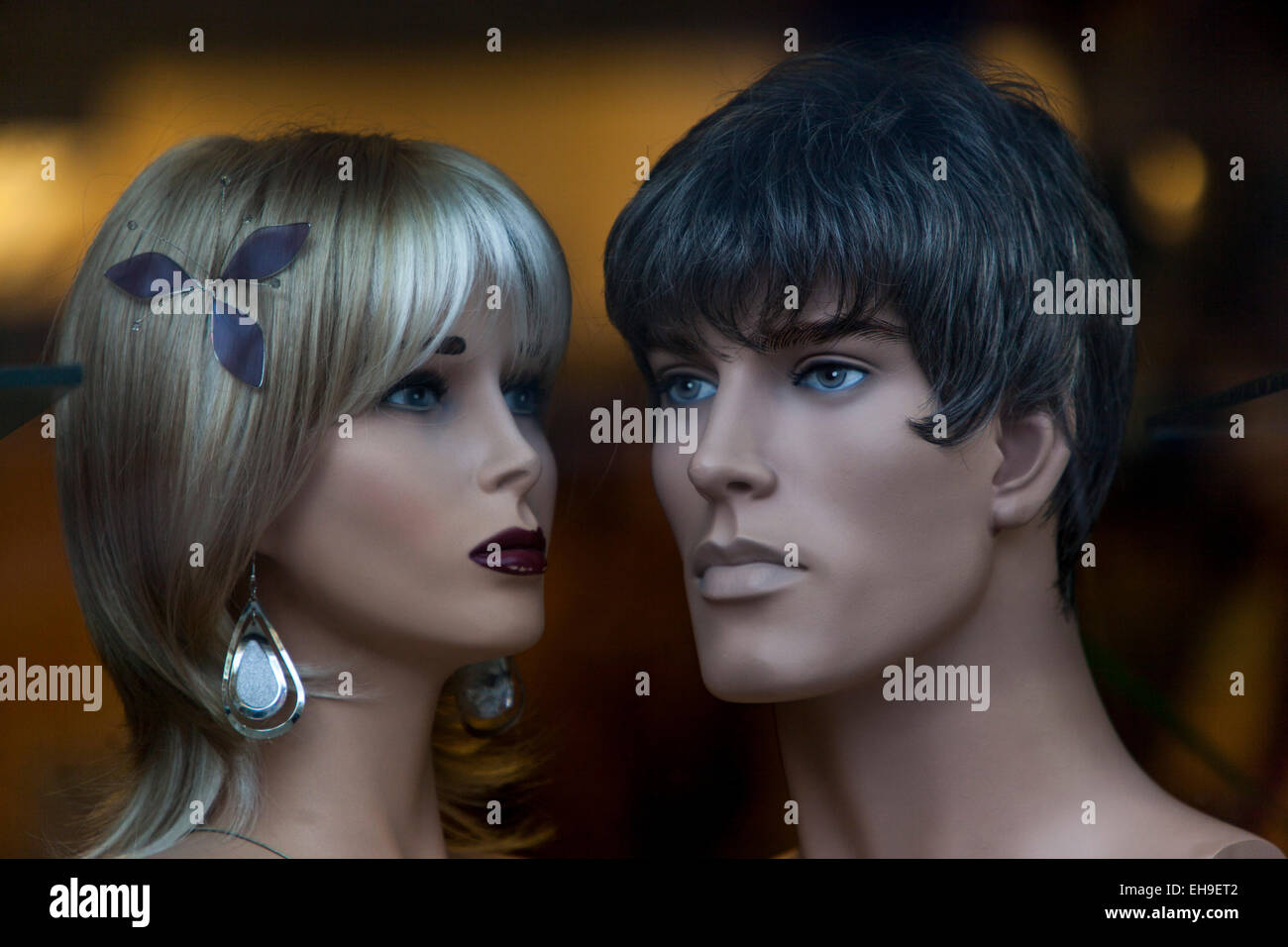 Male and female mannequins hi-res stock photography and images - Alamy