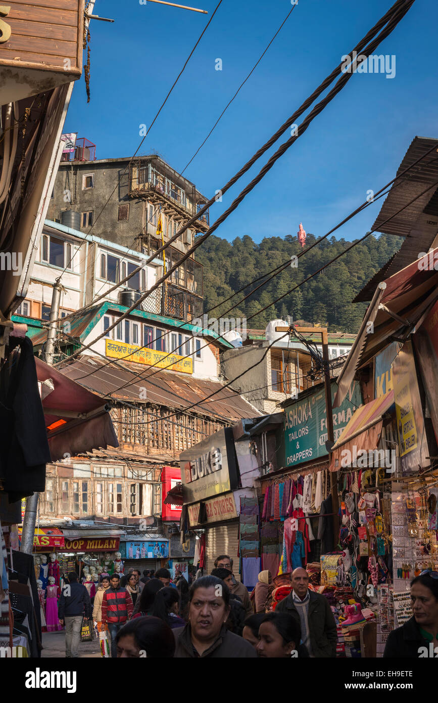 Busy bazaar hi-res stock photography and images - Alamy