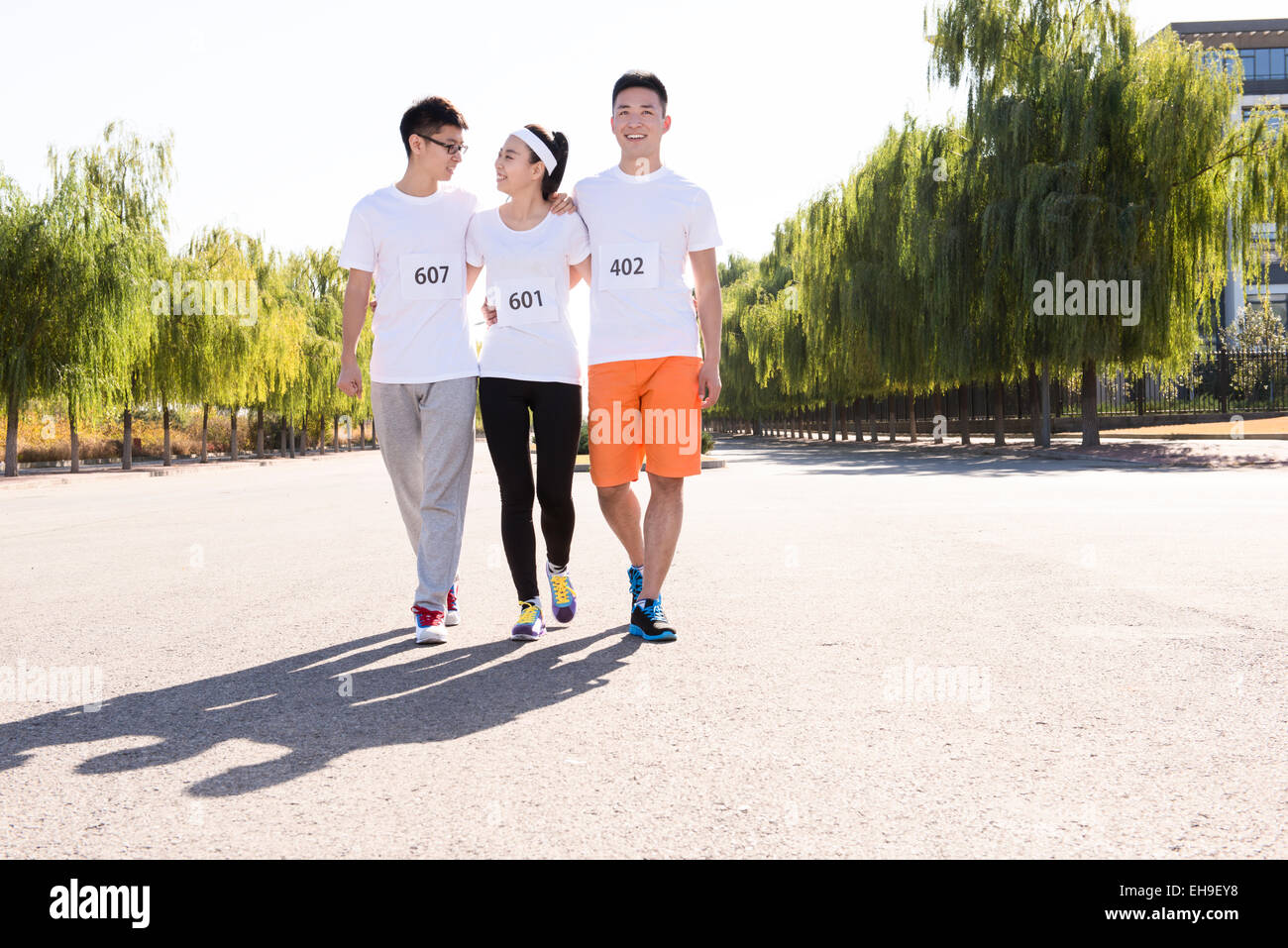Marathon runners meet up Stock Photo - Alamy