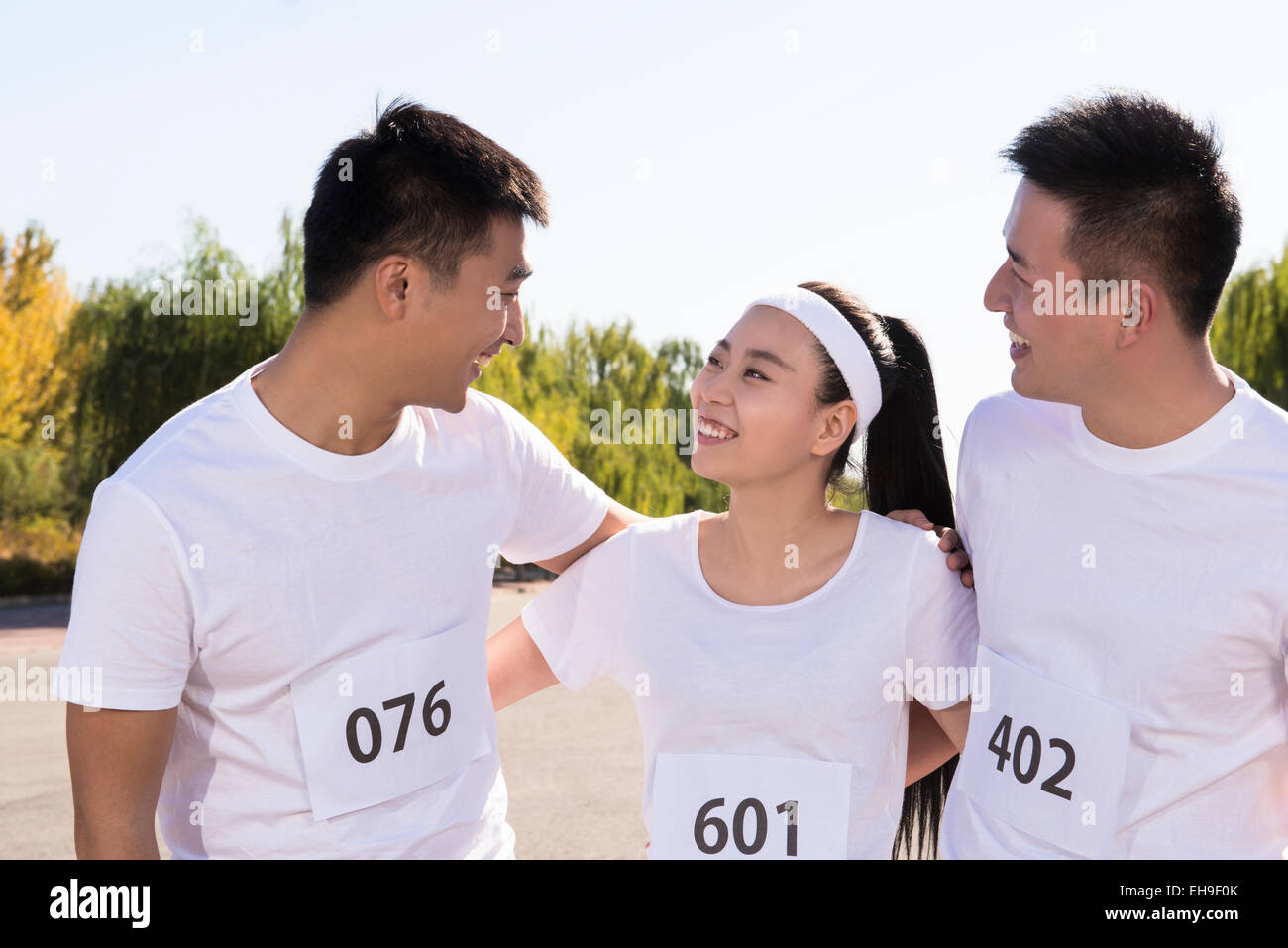 Marathon runners meet up Stock Photo - Alamy