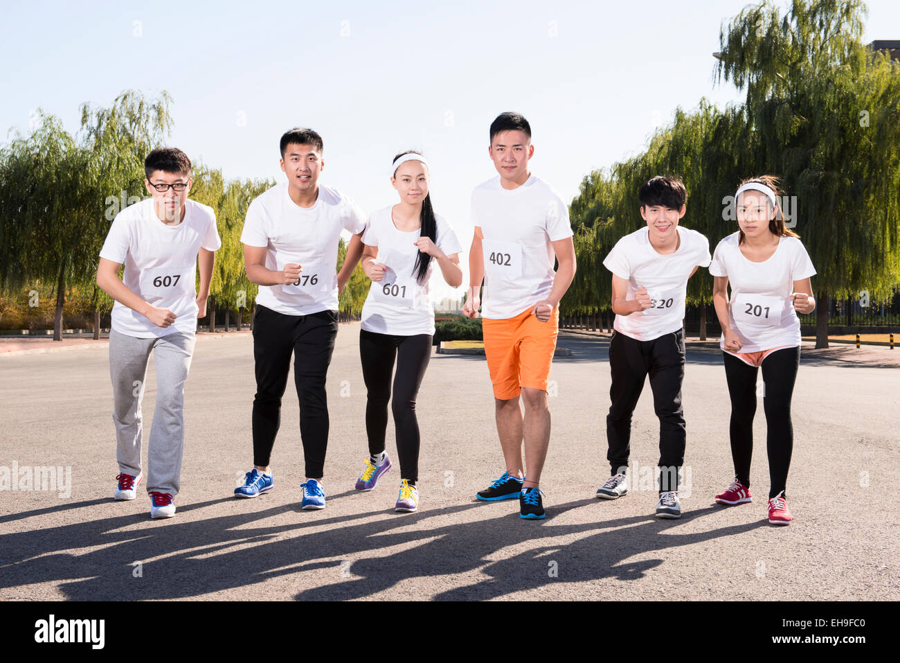 Marathon runners at starting line Stock Photo - Alamy