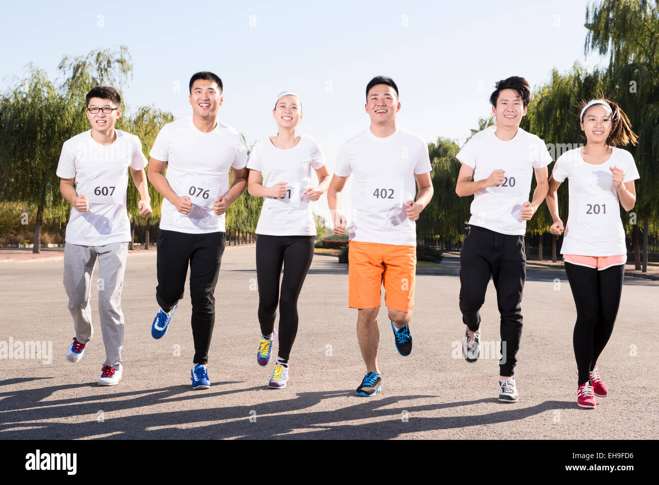 Runners track and field woman hi-res stock photography and images - Alamy