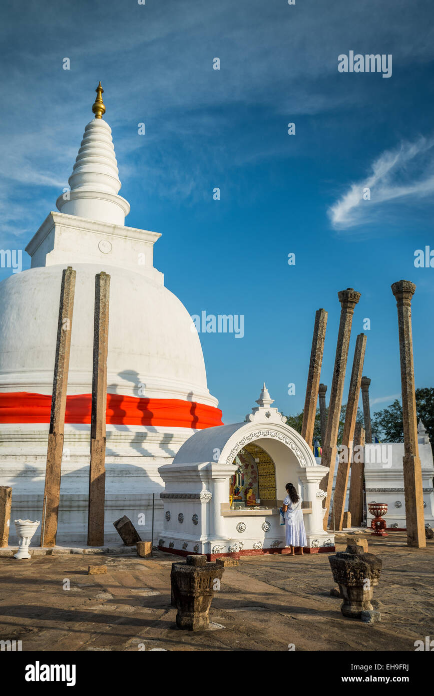 Anuradhapura thuparama asia pagoda hi-res stock photography and images ...