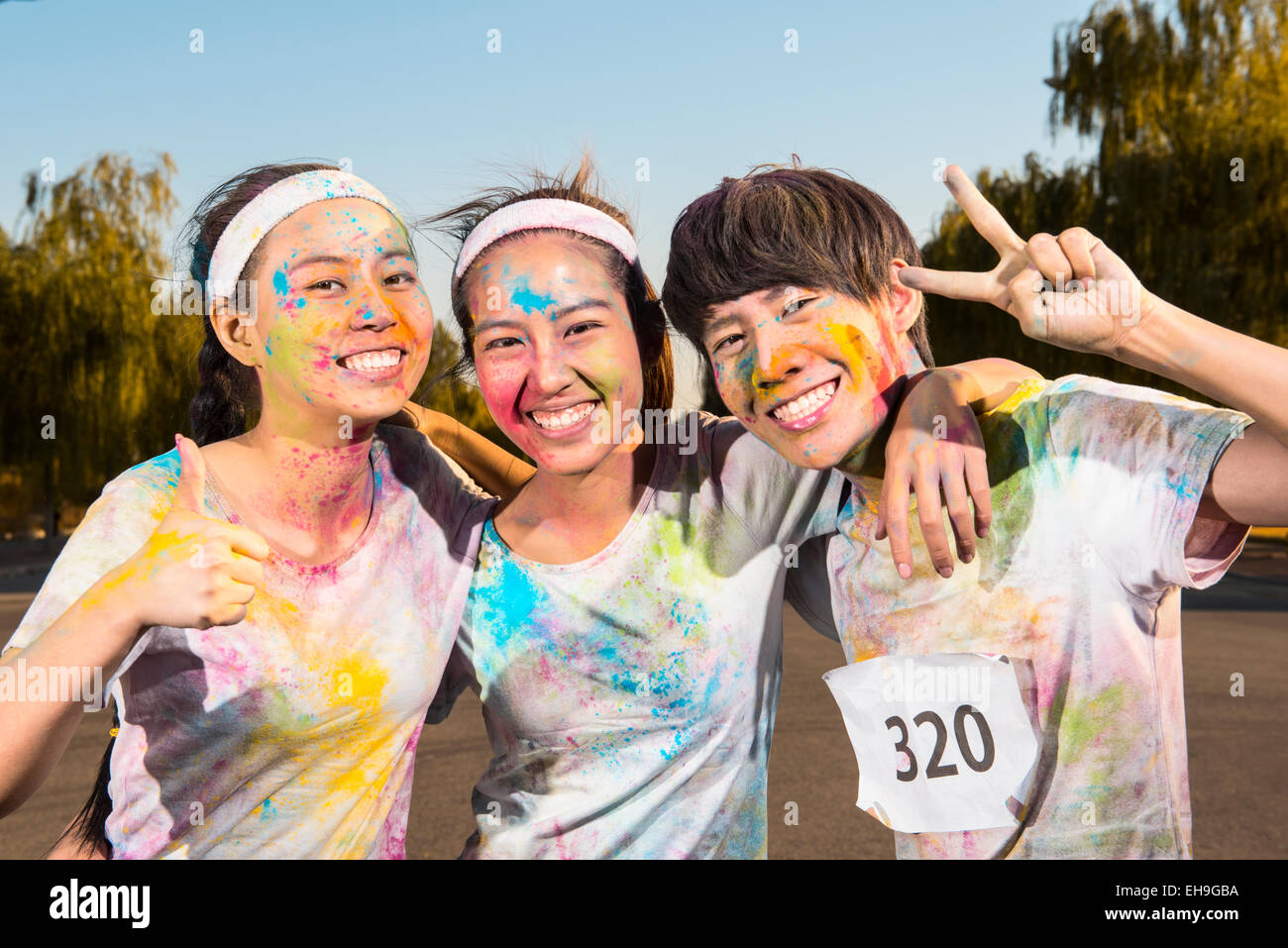 Close up three friends hi-res stock photography and images - Alamy