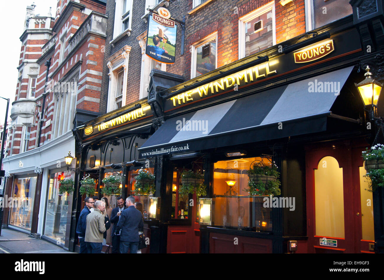 The windmill pub mayfair hi-res stock photography and images - Alamy