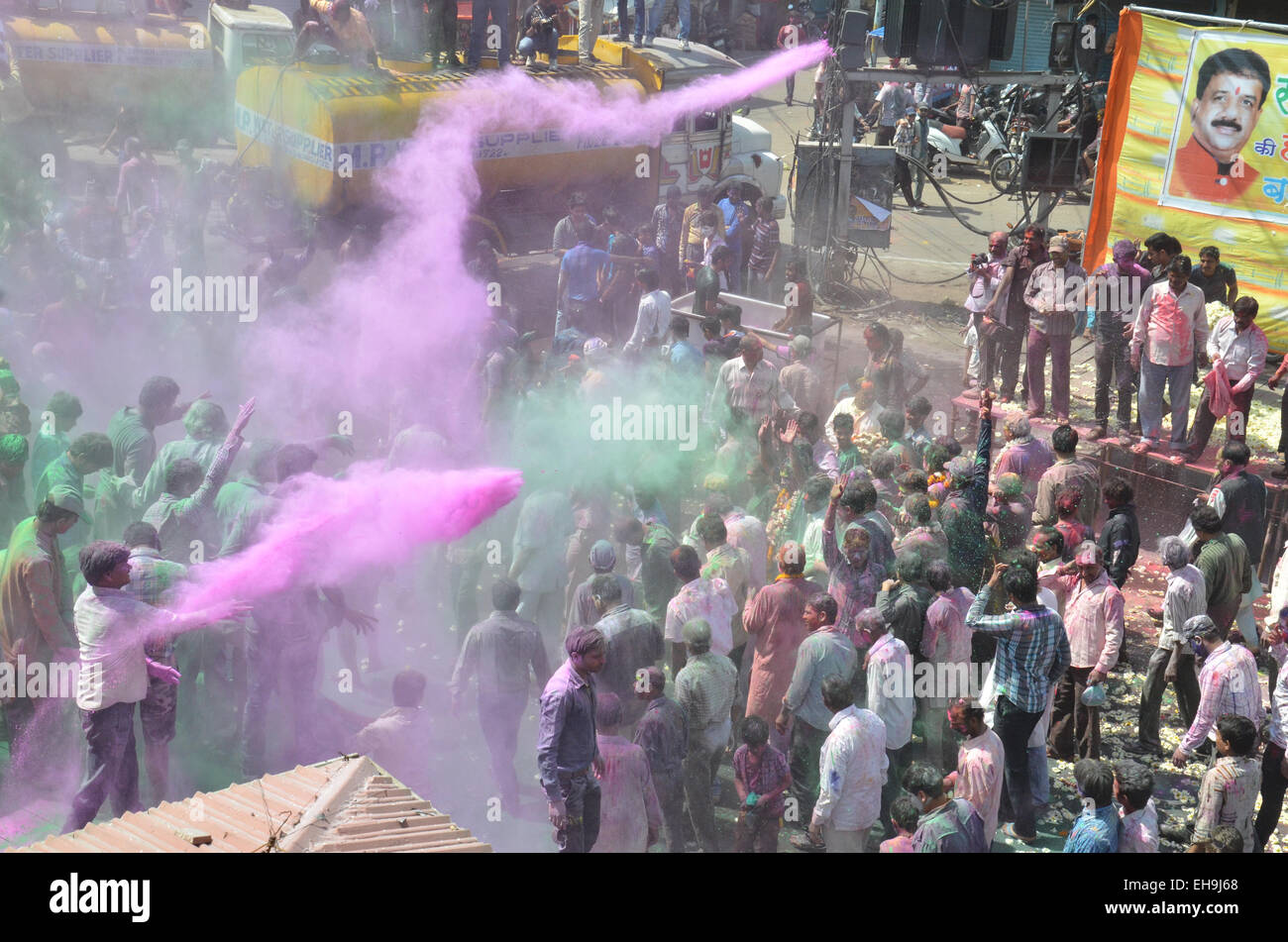 Rang panchami hi-res stock photography and images - Alamy
