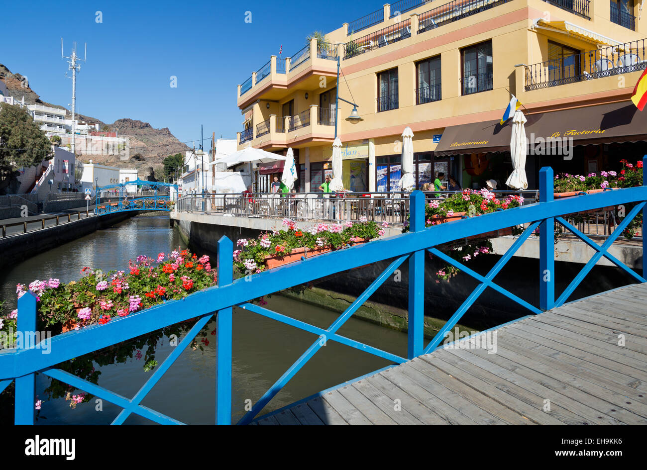 Puerto de mogan bridge hi-res stock photography and images - Alamy