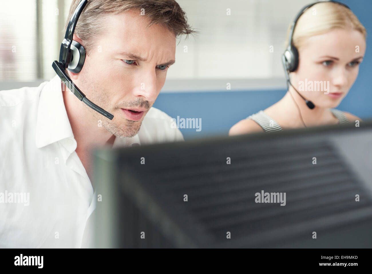 Telesales hi-res stock photography and images - Alamy