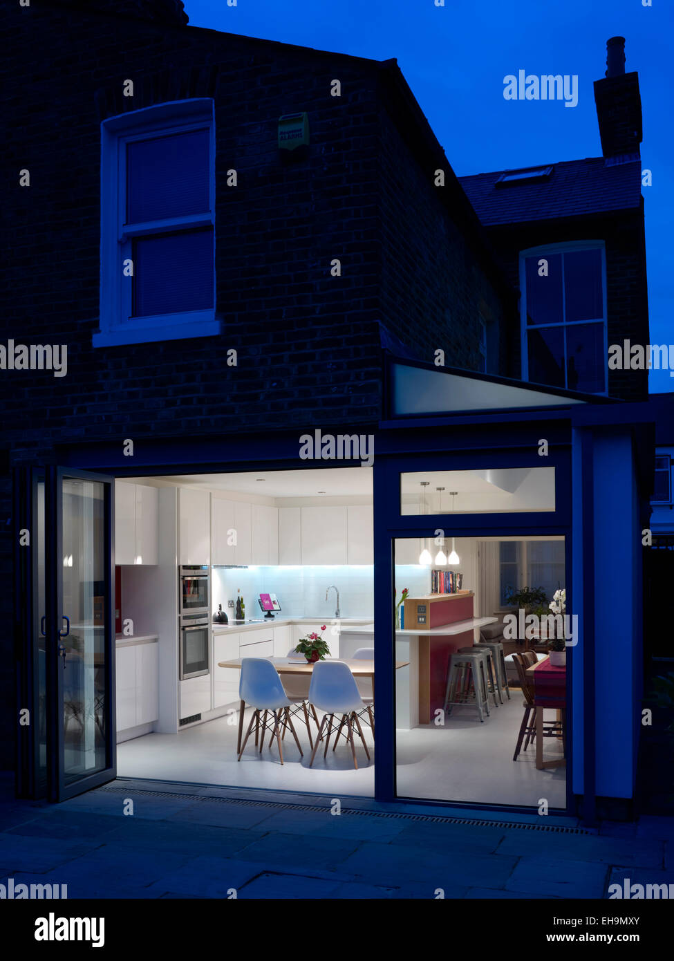 Eames house exterior hi-res stock photography and images - Alamy