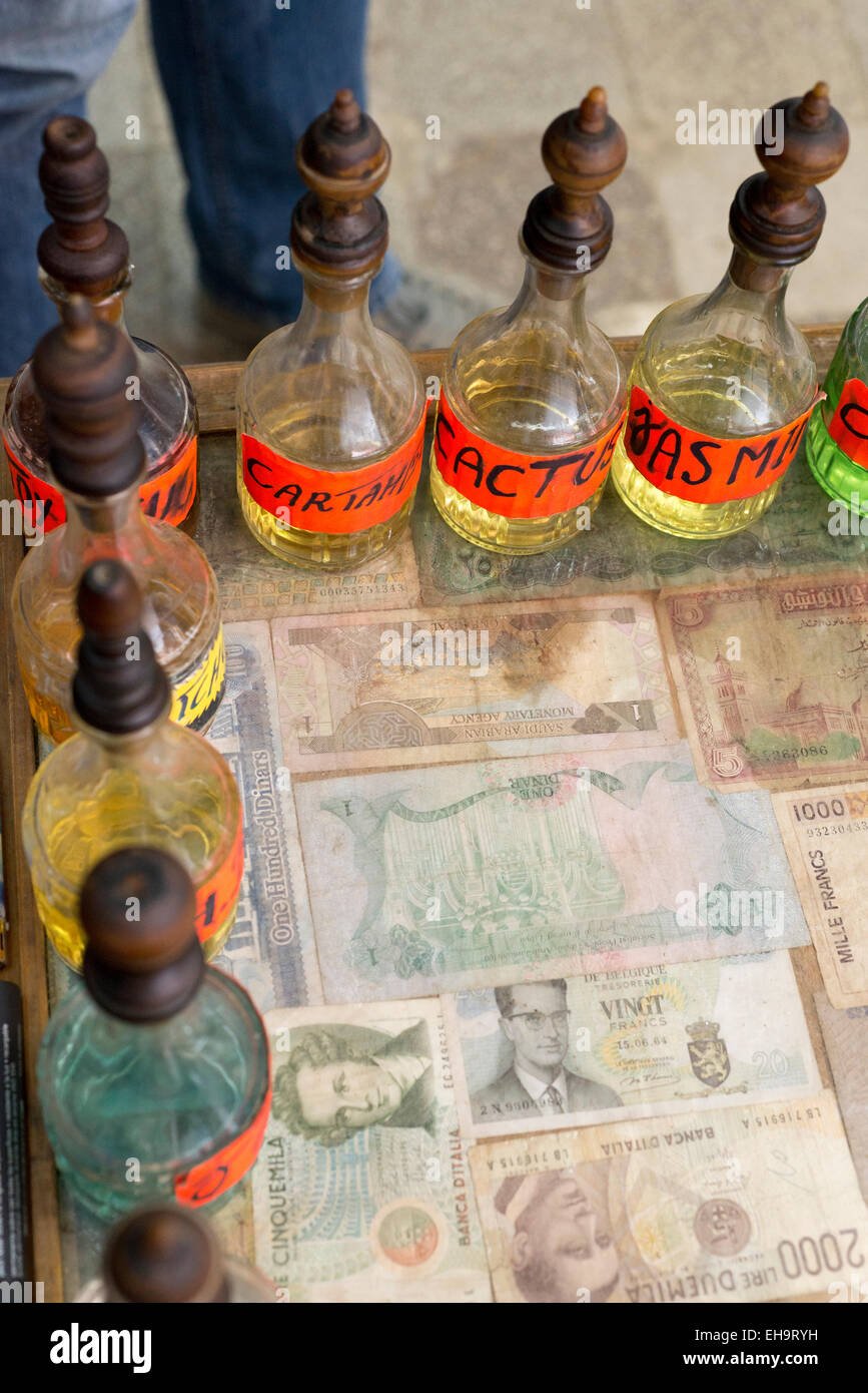 Medina perfume hi-res stock photography and images - Alamy