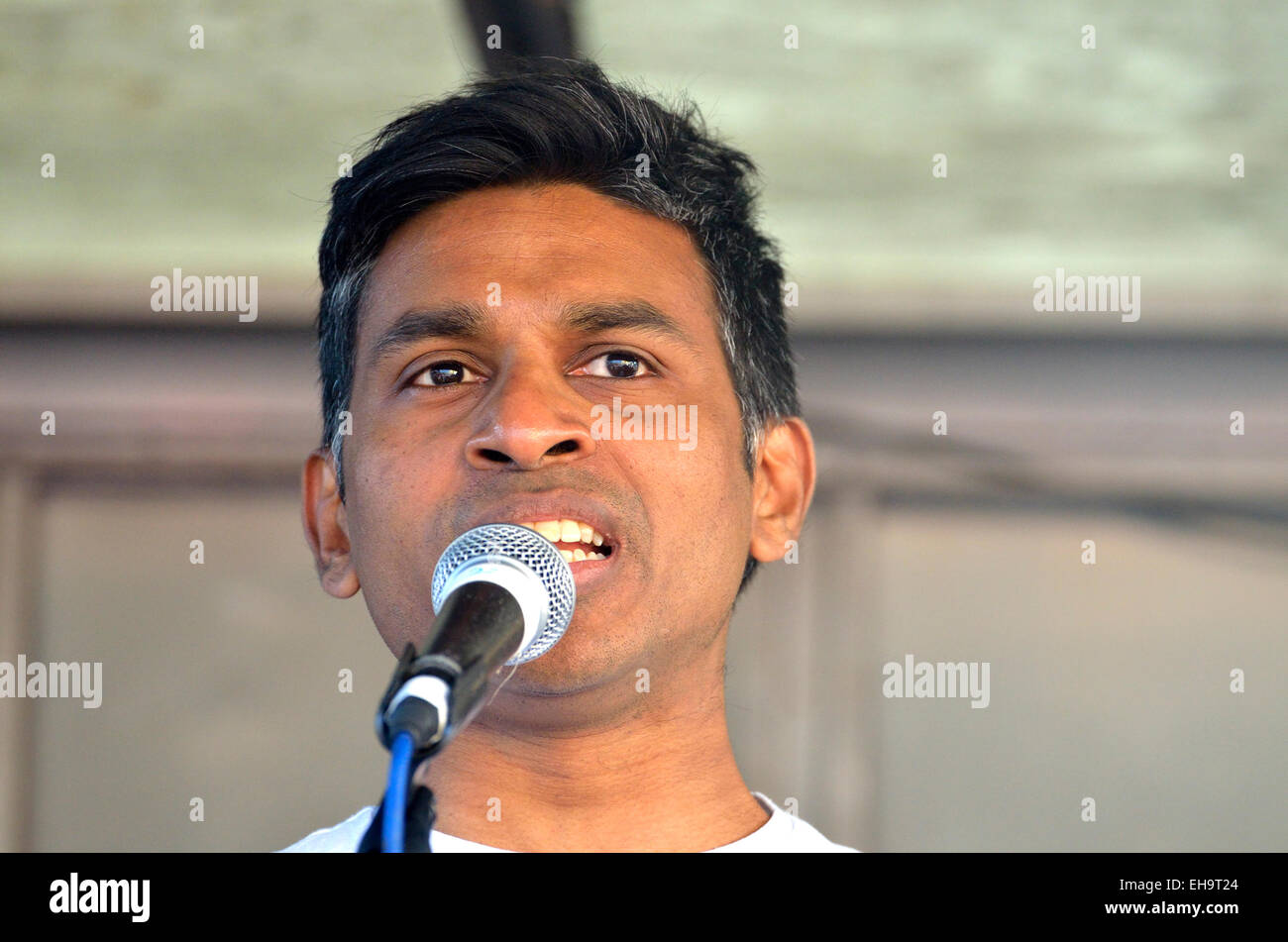 Fernando denis hi-res stock photography and images - Alamy