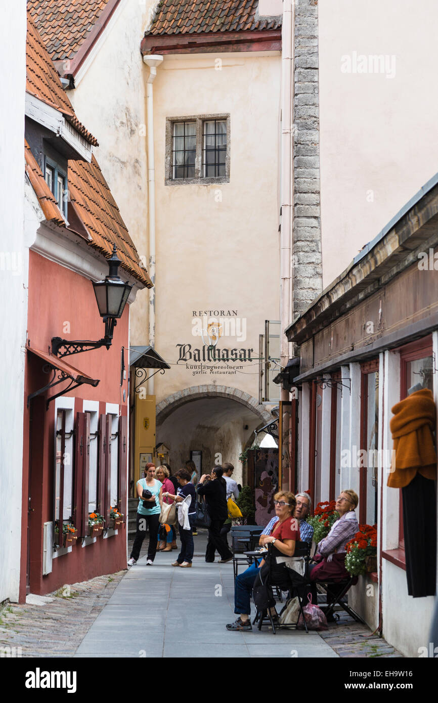 Restaurant table tallinn hi-res stock photography and images - Alamy