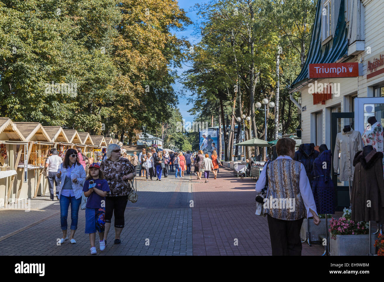 People walking along pedestrian street of Jomas Iela in Majori, Jurmala ...