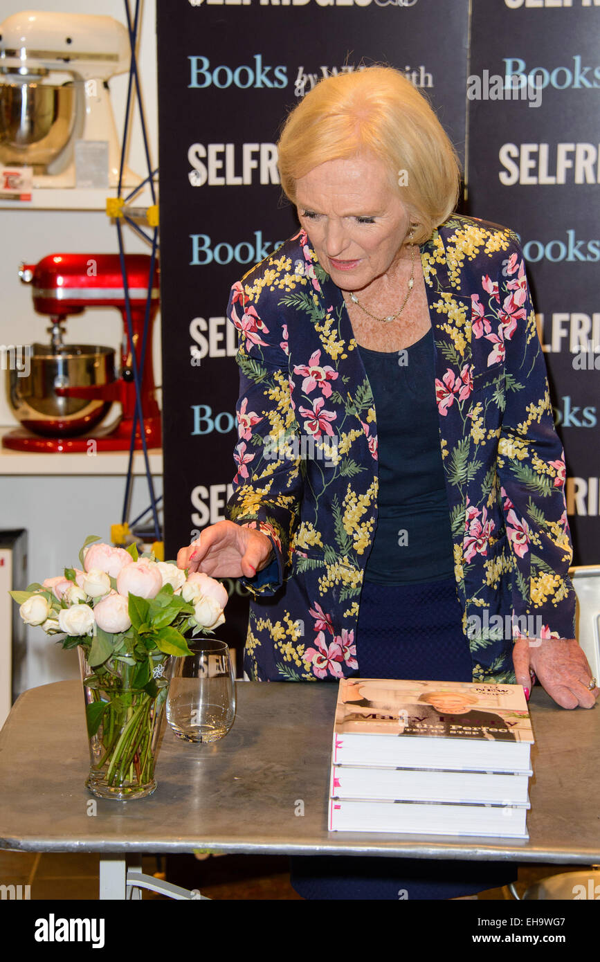 Mary Berry signs copies of her new book 'Cooks The Perfect' at ...