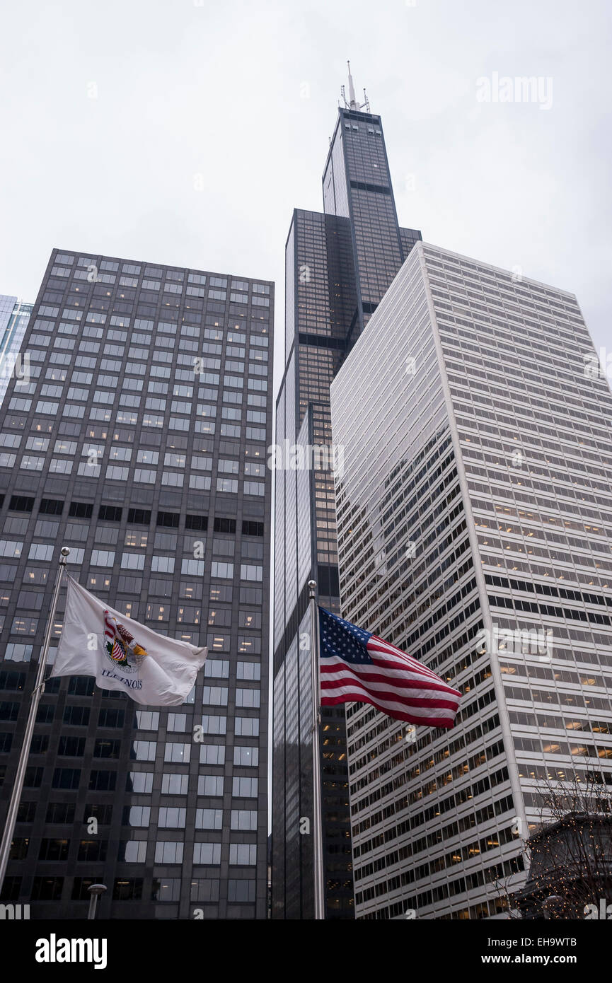 Chicago, USA - looking up at the world famous Sears Tower (now known as ...