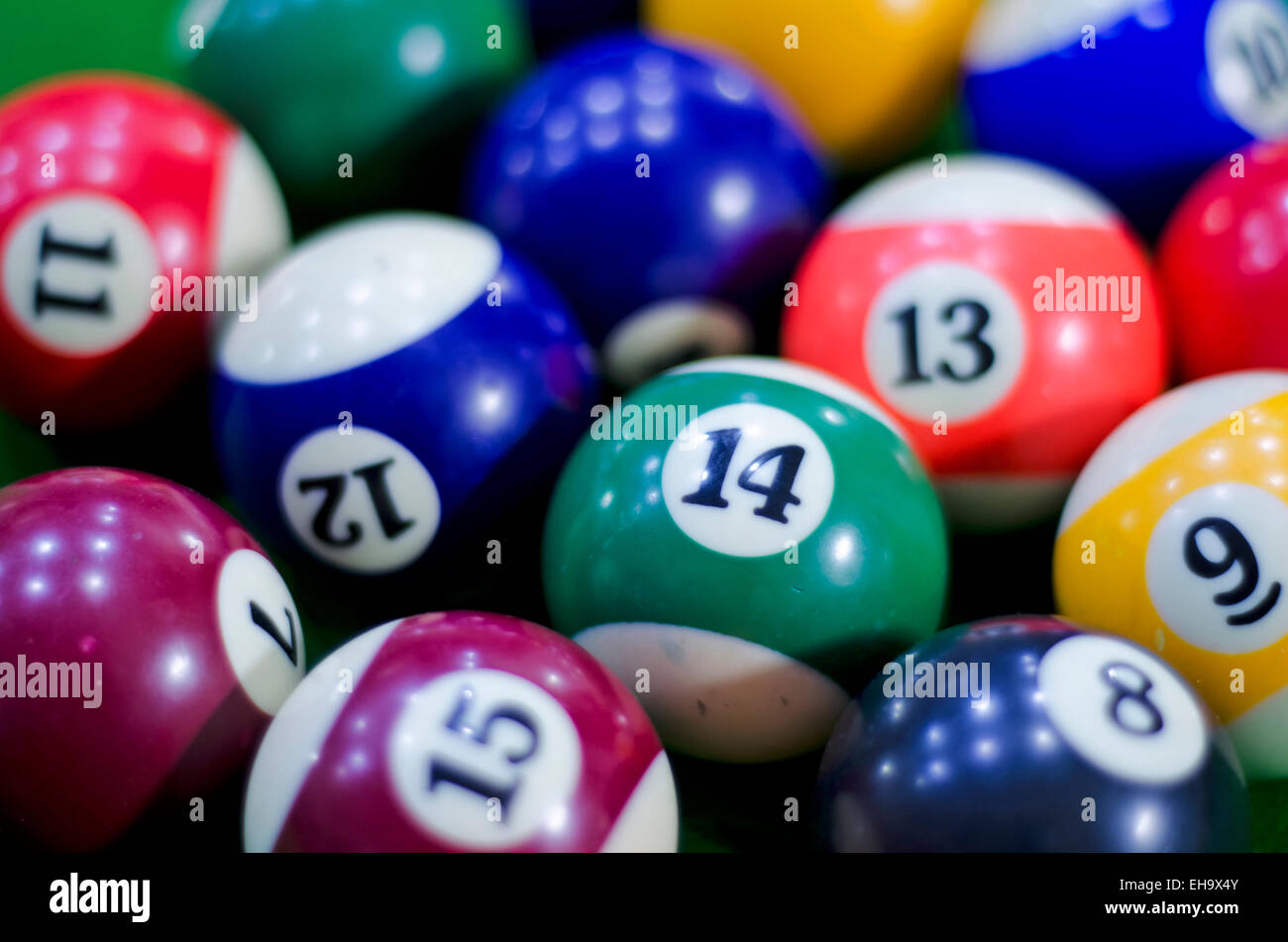 Pool table balls hi-res stock photography and images - Alamy