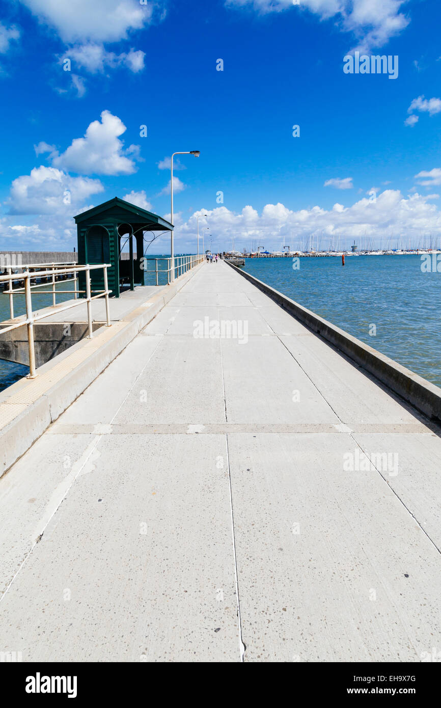 Australia melbourne sea beach pier hi-res stock photography and images ...